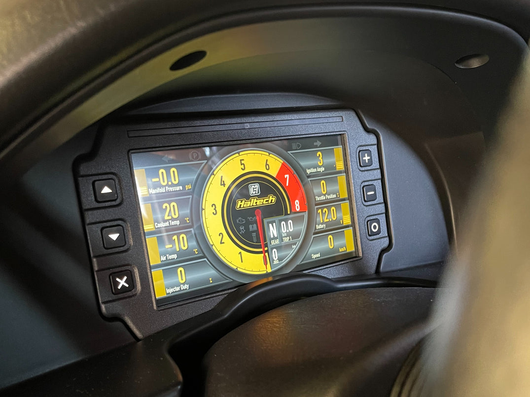 Custom Dash Clusters | Racing Display