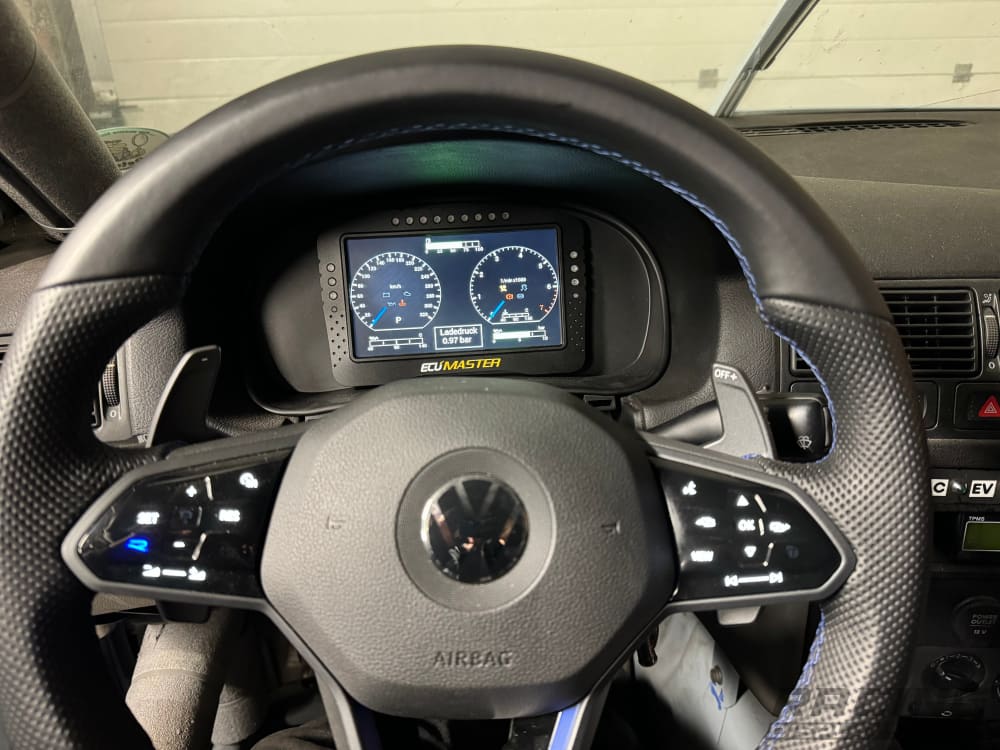 VW Golf MK4 Dash Cluster Mount | Racing Display